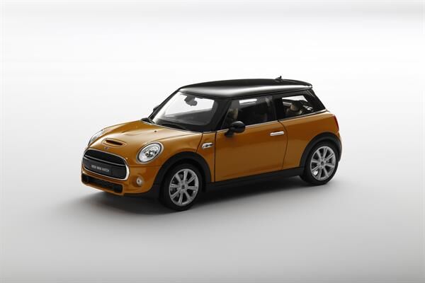Welly New Mini Hatch orange 1:18