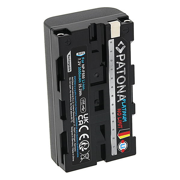 Battery like Sony NP-F550 with USB C connection from Patona Platinum