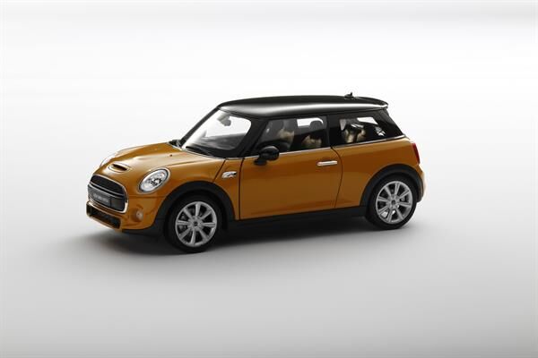 Welly New Mini Hatch orange 1:18